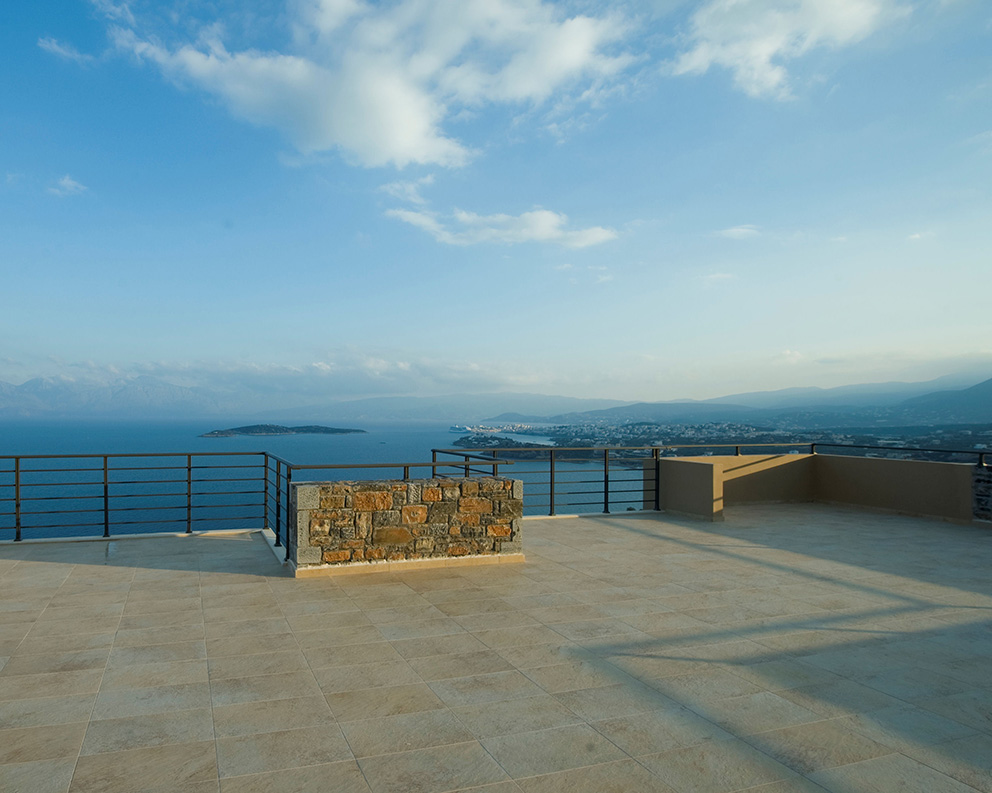 ΝΕΕΣ ΚΑΤΑΣΚΕΥΕΣ